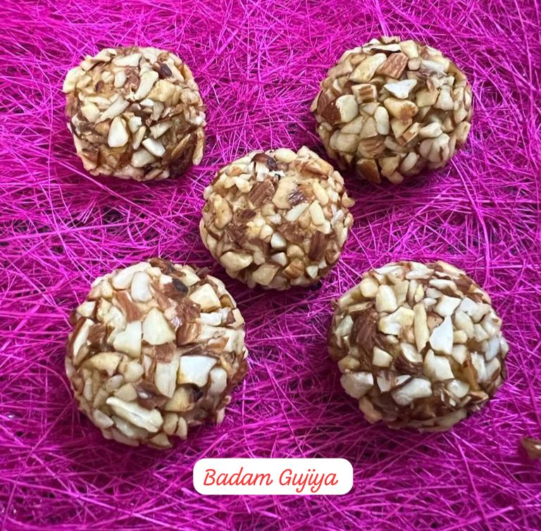 Badam Gujiya - Yummy Sweets and Snacks